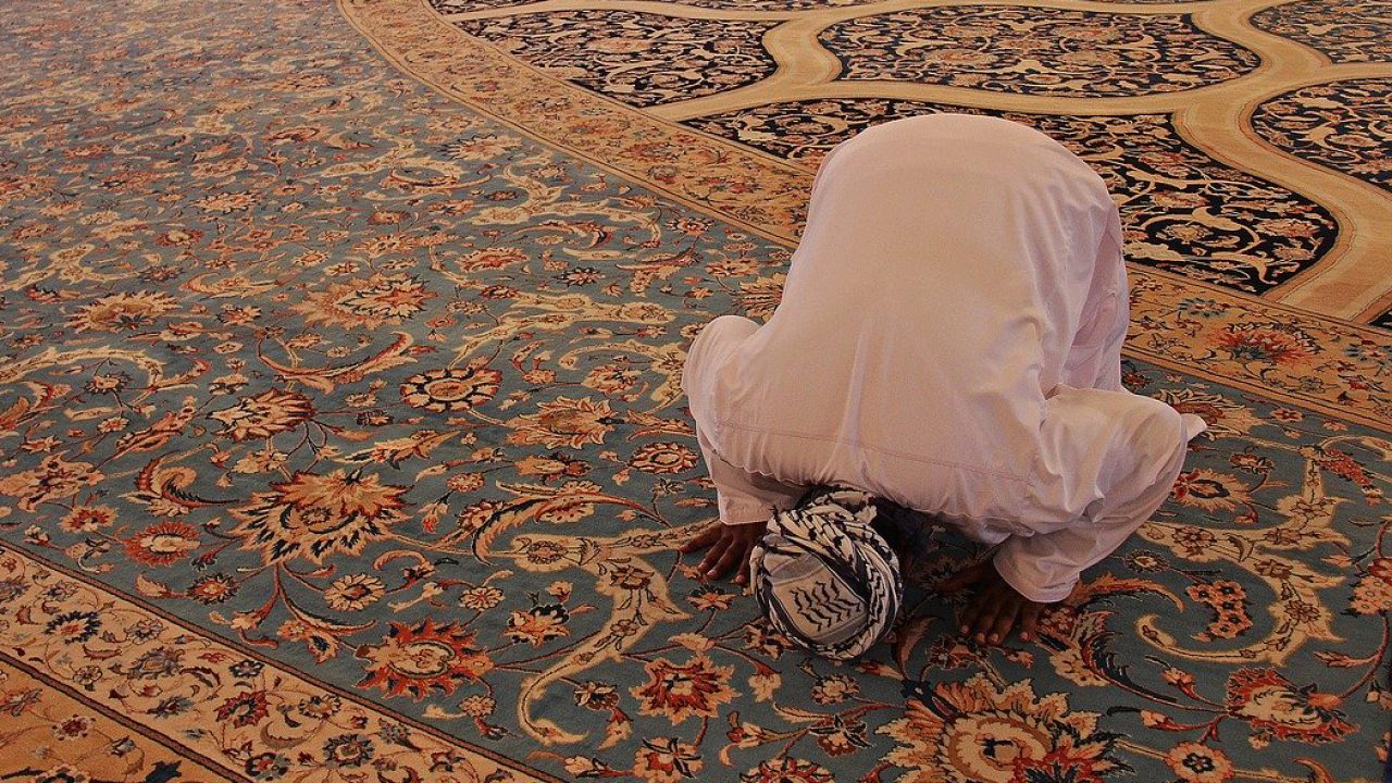 Islams Praying