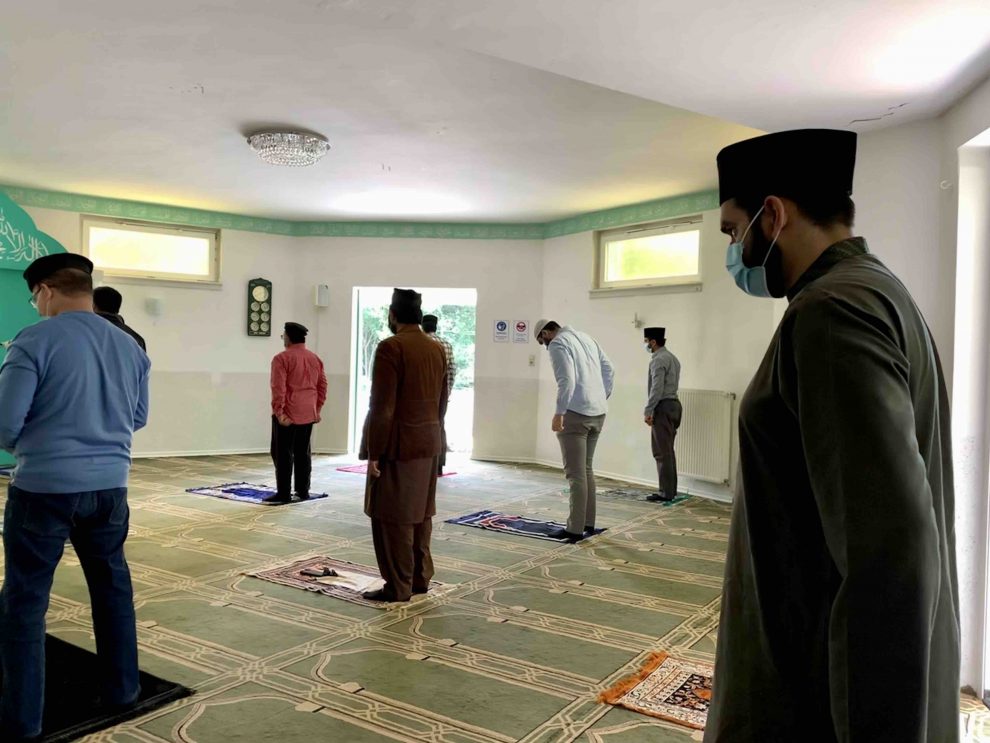 Long Awaited Reopening of Mosques in Germany - Imams Safely Lead ...