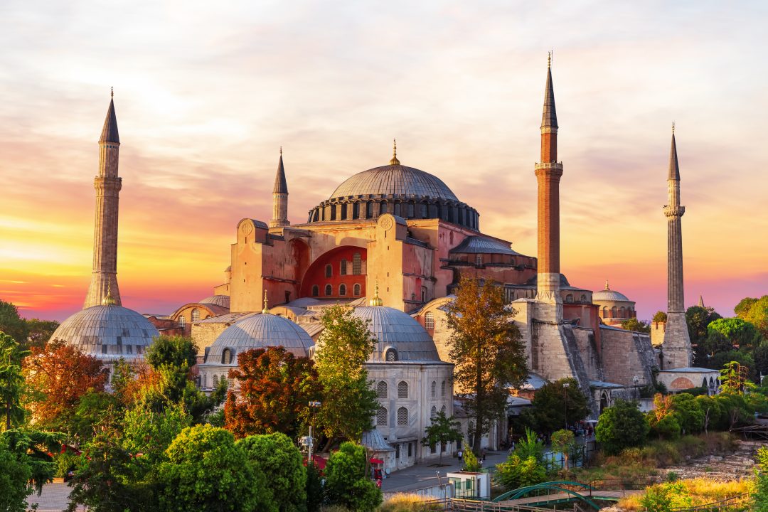 Places Of Worship Hagia Sophia The Review Of Religions
