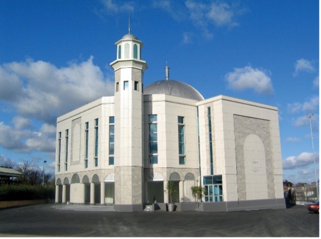 Britain's Biggest Mosque - A 2000 Year History? | The Review of Religions