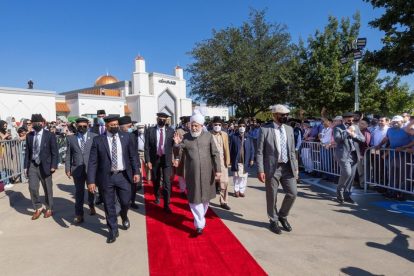 The Role of Mosques | The Review of Religions