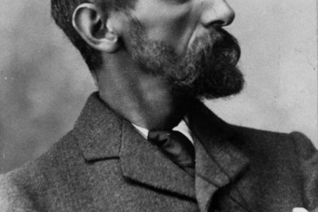 Home | The Review of Religions